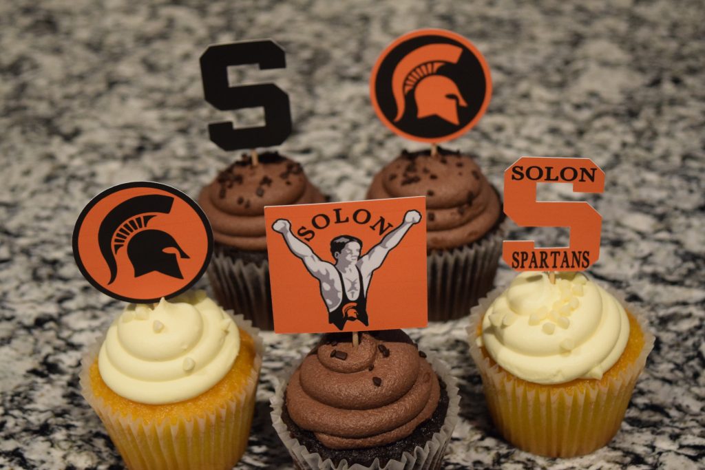 Cupcake toppers, High School, Solon Spartans, custom - Especially 4 You