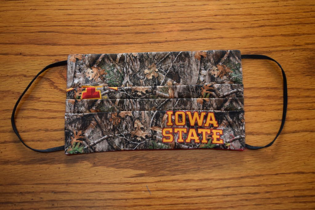 Cloth face masks, College teams, Alabama, Georgia, Iowa State, Michigan ...